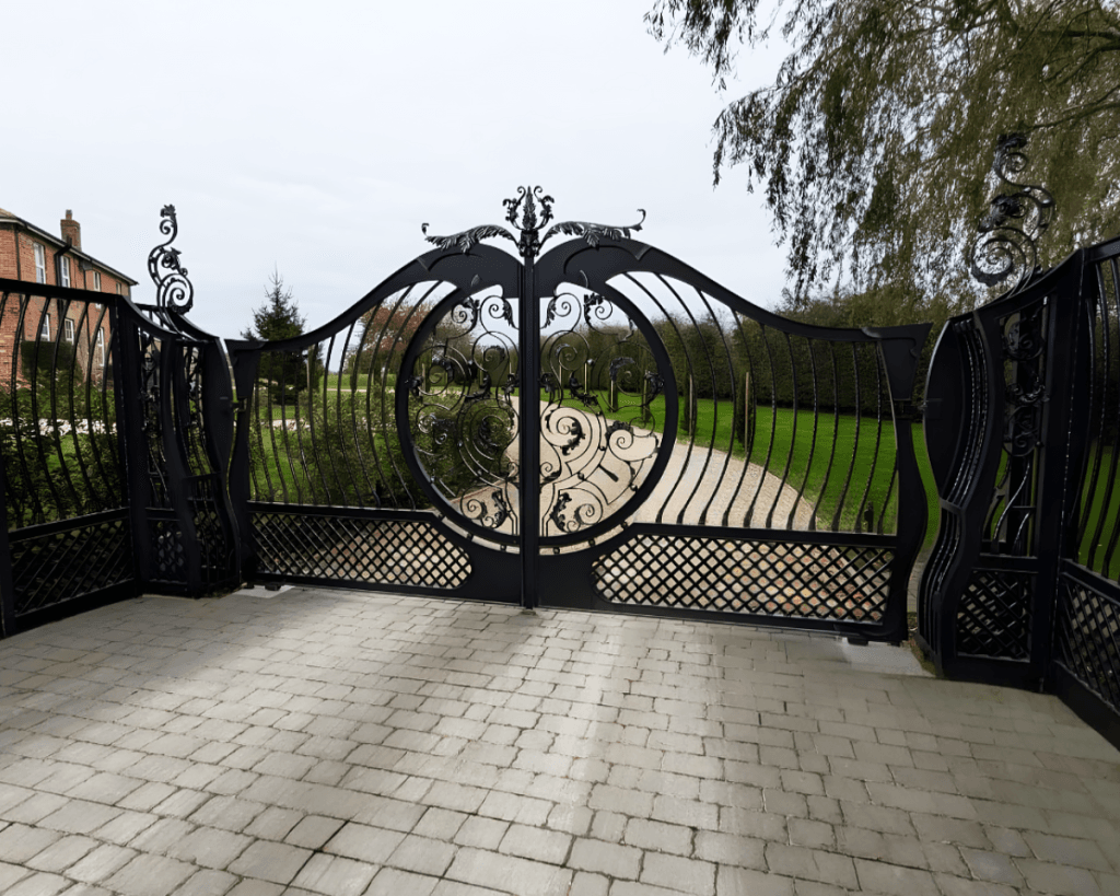 Electric Gates | Bespoke Designs | North Valley Forge