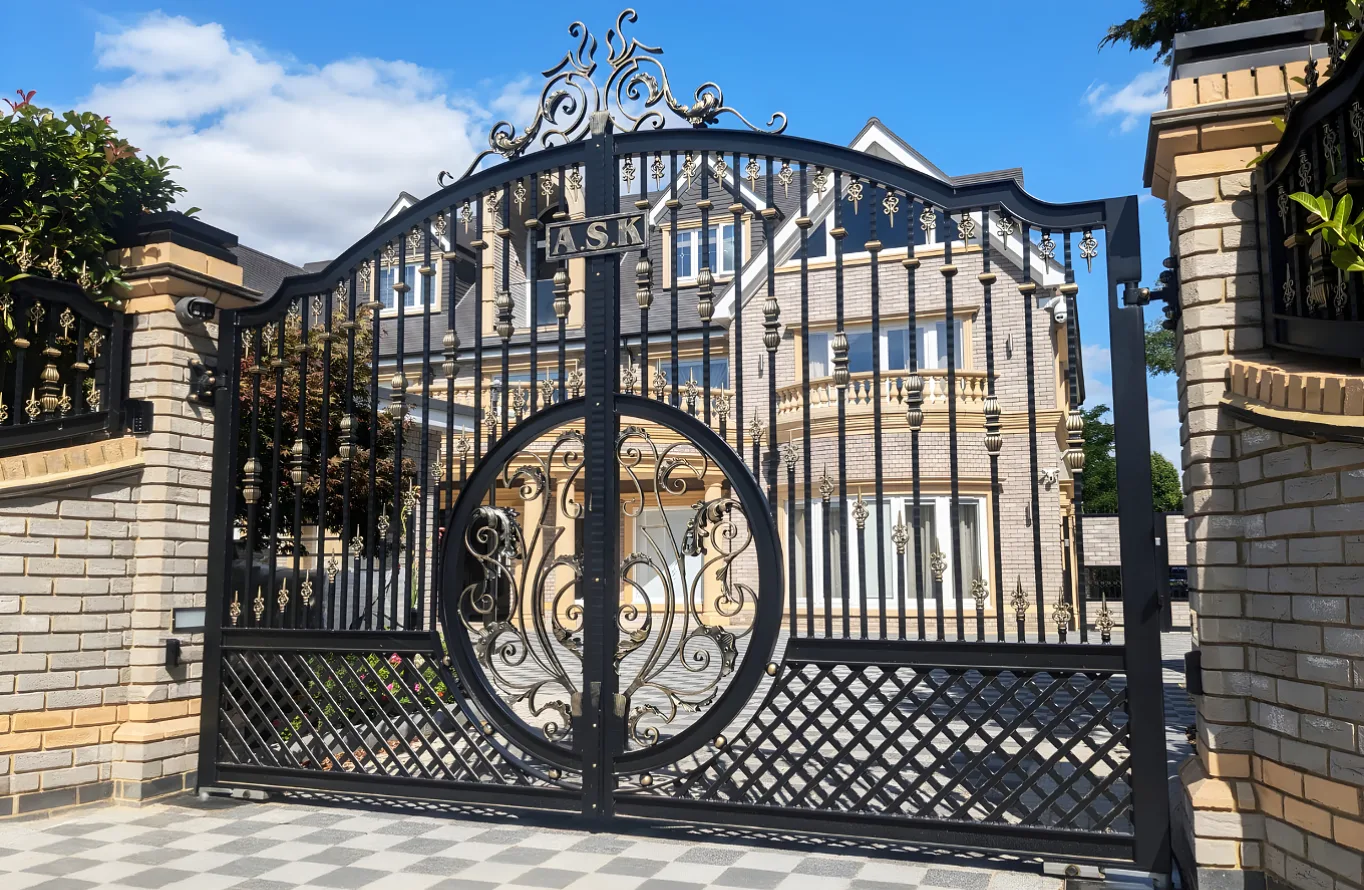 Contemporary Gates | Estate Gates | North Valley Forge