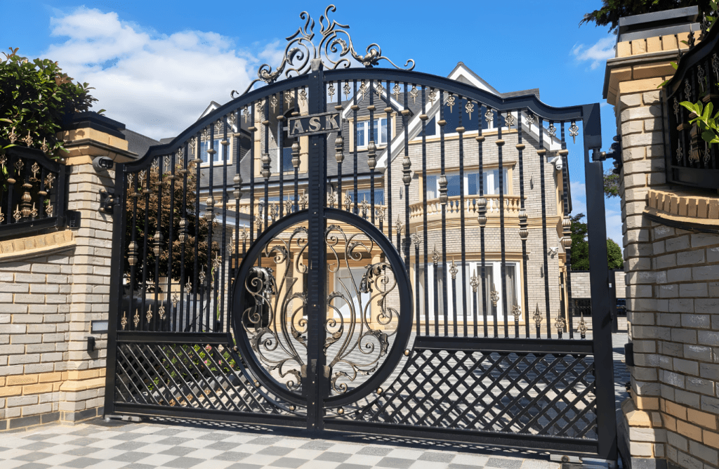 Electric Luxury Gates | North Valley Forge | Make An Enquiry